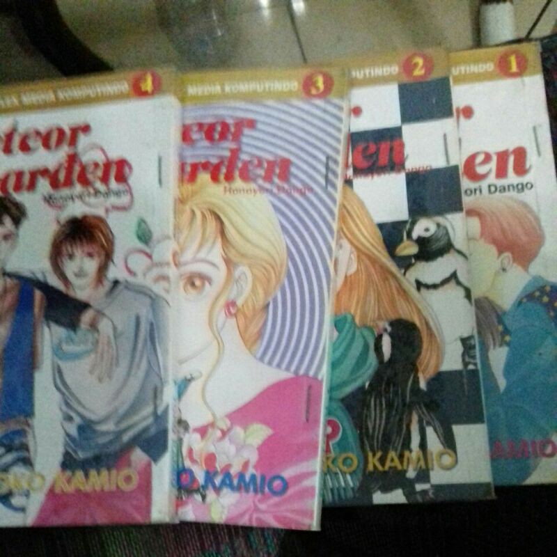 Jual komik Meteor Garden cabutan | Shopee Indonesia