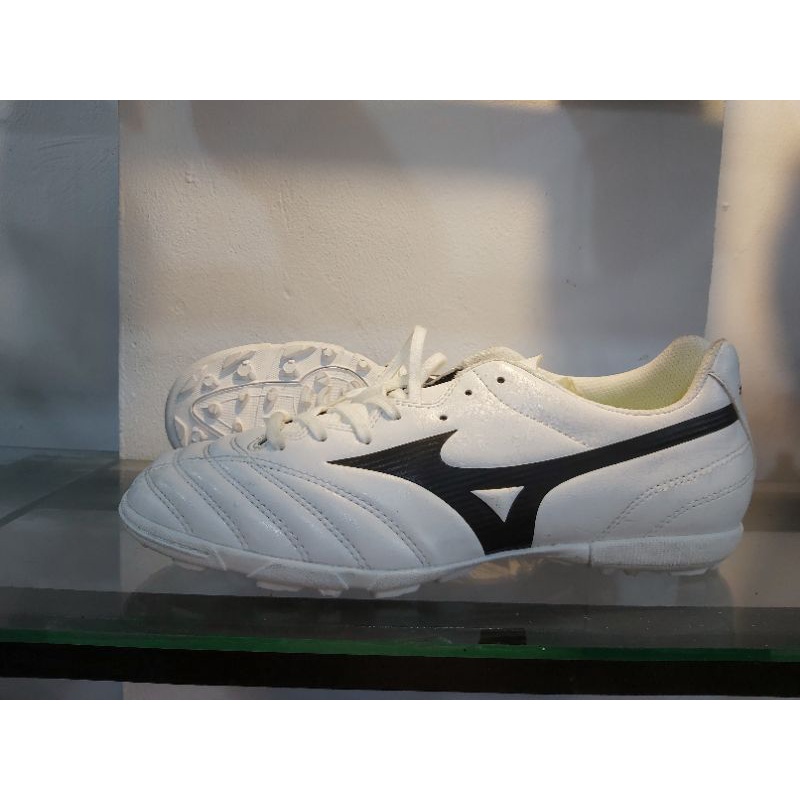 Jual Mizuno Sepatu Futsal Turf Monacrida Neo Putih Original(Sample ...