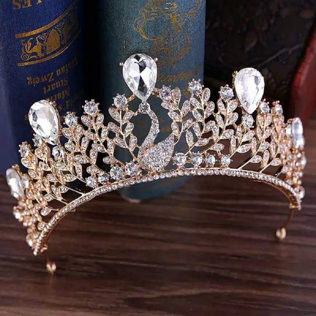Jual MAHKOTA KRISTAL MODEL ANGSA PESTA HIJAB HEADPIECE | Shopee Indonesia
