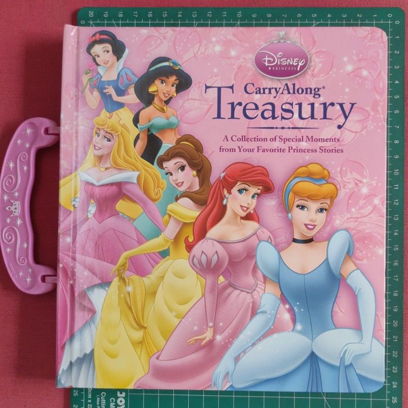 Jual Carry along treasury. Disney princess. board book | Shopee Indonesia