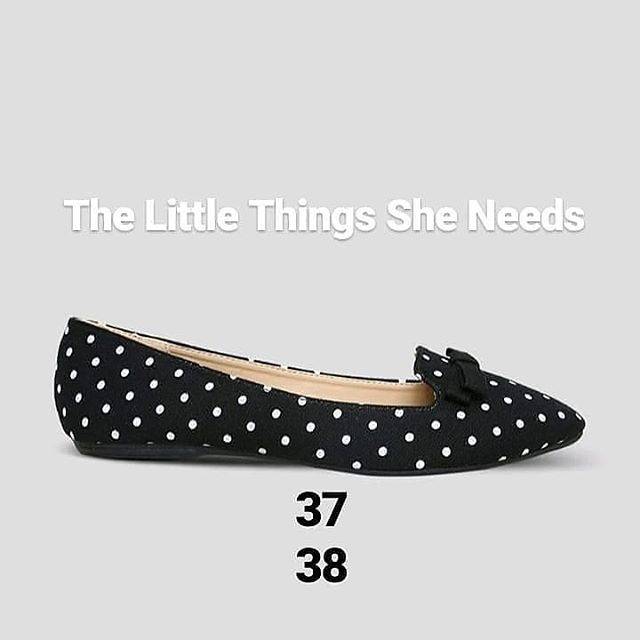 Jual Sepatu The Little Things She Needs polka black | Shopee Indonesia