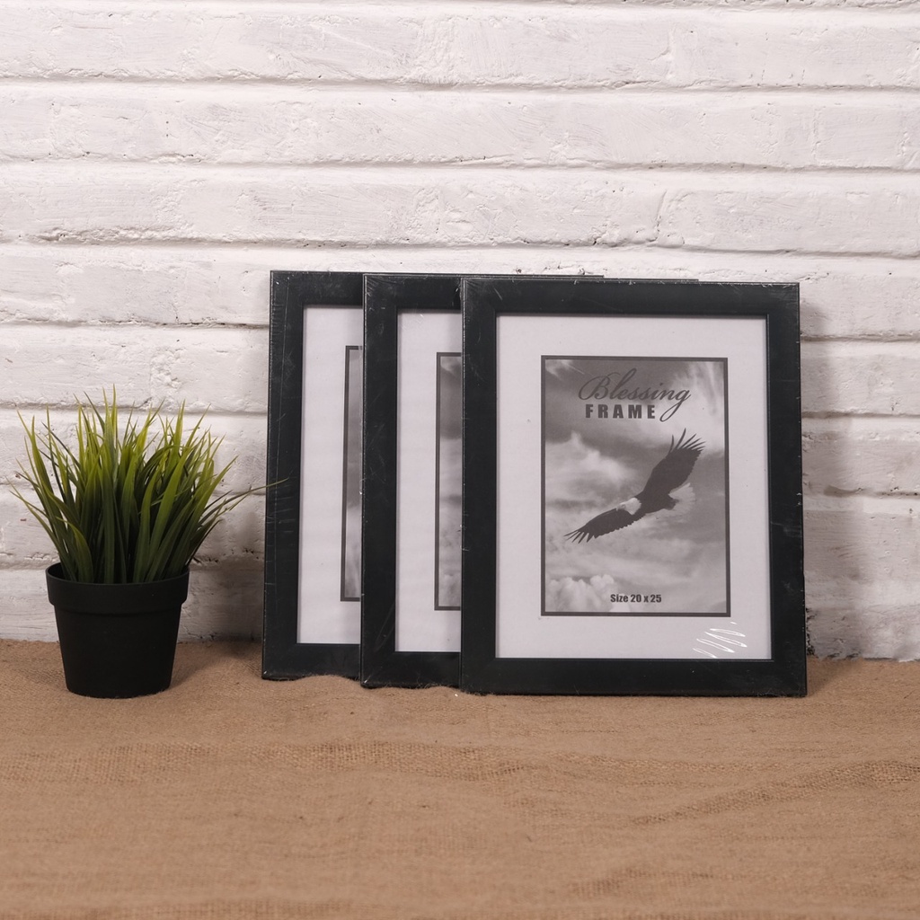 Jual Frame 8R / Bingkai Foto / Pajangan Dinding / Pigura / Frame 20x25 ...