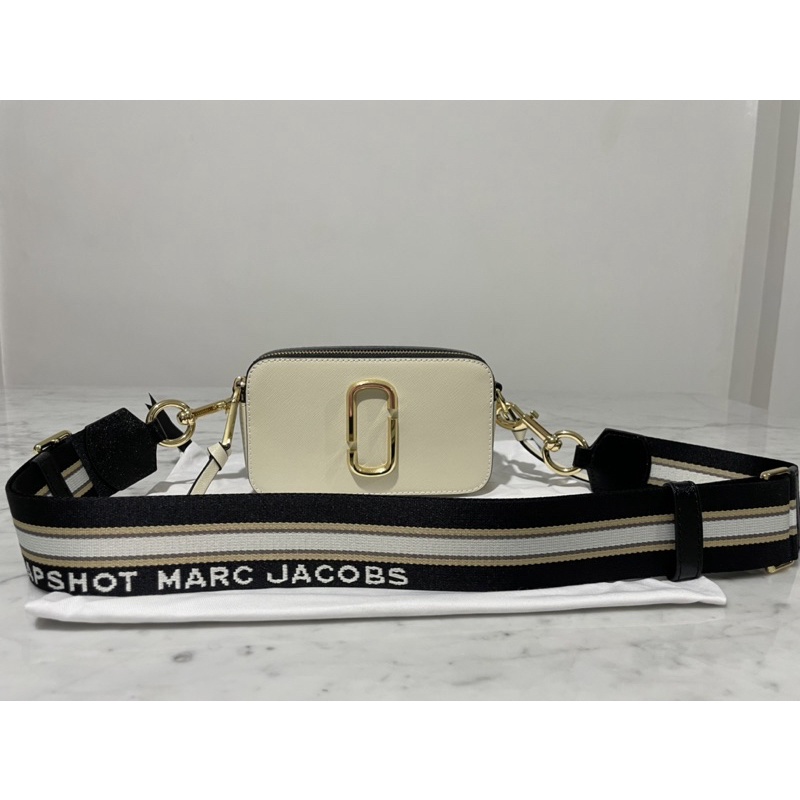 Jual marc jacobs snapshot cloud white multii | Shopee Indonesia