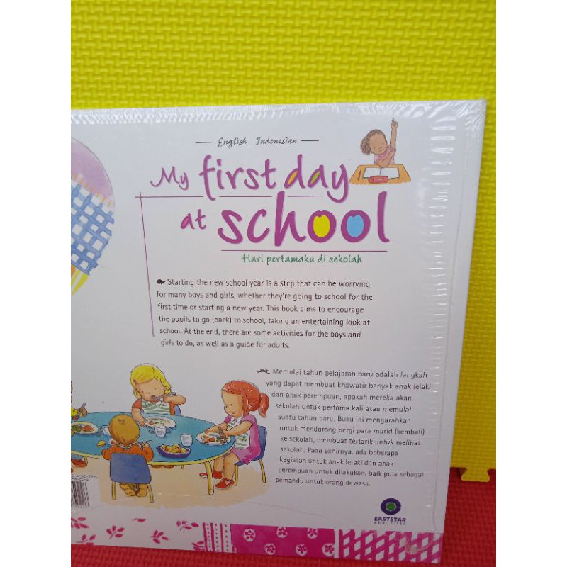 Jual Buku Anak Bilingual "My first day at school" | Shopee Indonesia