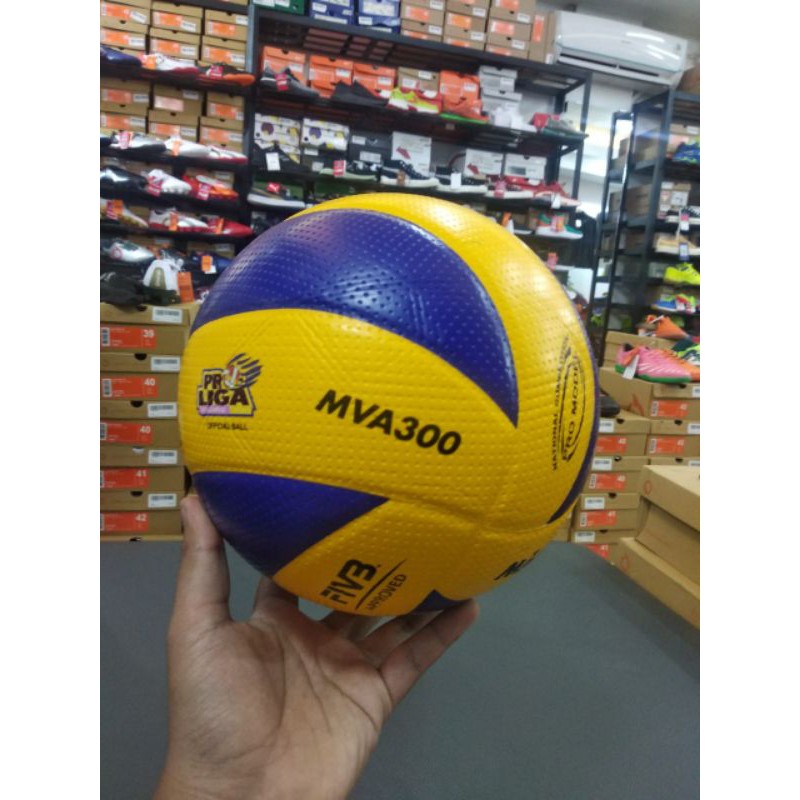 Jual bola volly mikasa mva 300 original | Shopee Indonesia