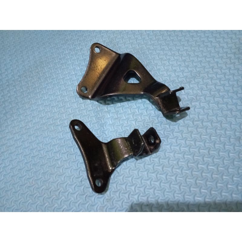 Jual FOOT STEP BELAKANG YAMAHA MIO SPORTY MIO SMILE ORIGINAL | Shopee ...