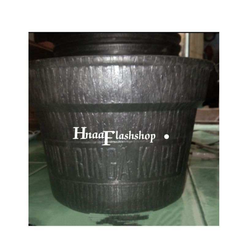 Jual POT BUNGA KARET UK 27cm/pot bunga cap kuda mas anti pecah yasindo ...