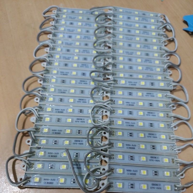 Jual Modul led 3 mata putih 12V P 7,5cm / L 1cm | Shopee Indonesia