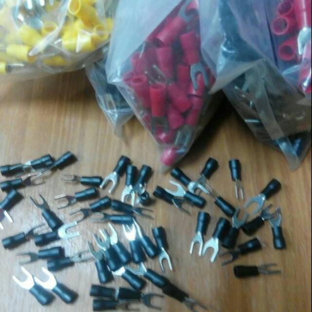 Jual Skun Y 1.25-4 atau Y 1.25-3.5 utk kabel 0.5-1.5mm | Shopee Indonesia
