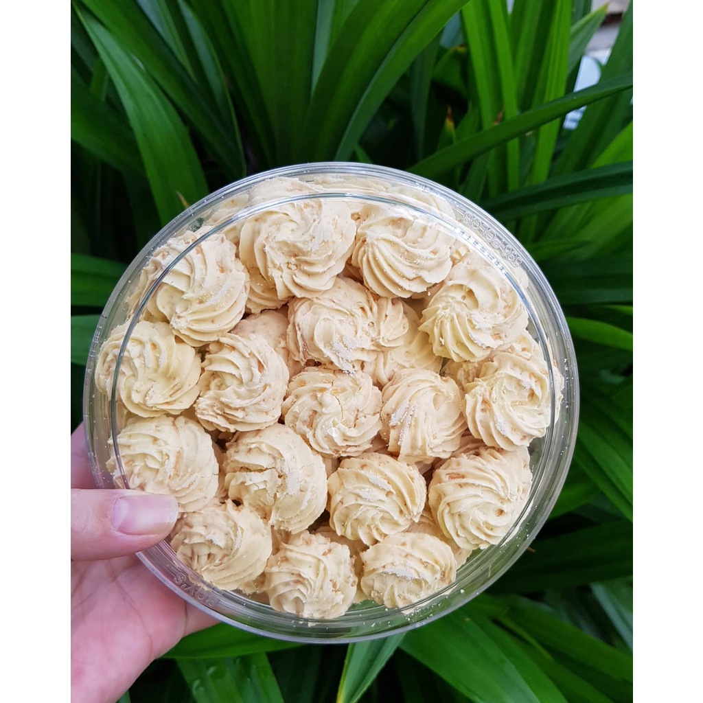 Jual Kue sagu keju/kue kering lebaran | Shopee Indonesia