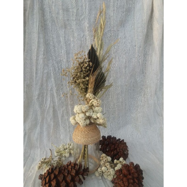 Jual bunga kering mix A dan vase bunga kaca rustik | Shopee Indonesia