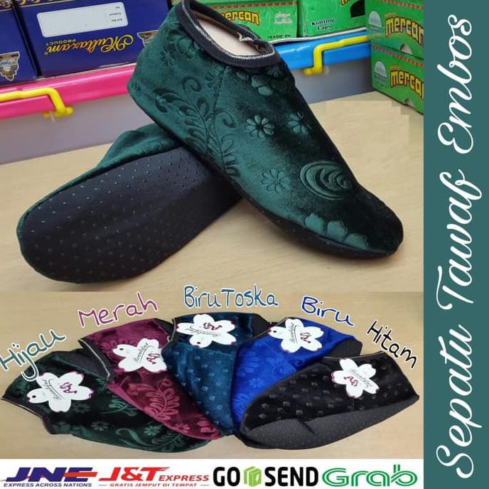 Jual Best Produk Sepatu Kaoskaki Tawaf Embos Haji Umroh Beludru Anti-Slip Grosir Murah | Shopee ...