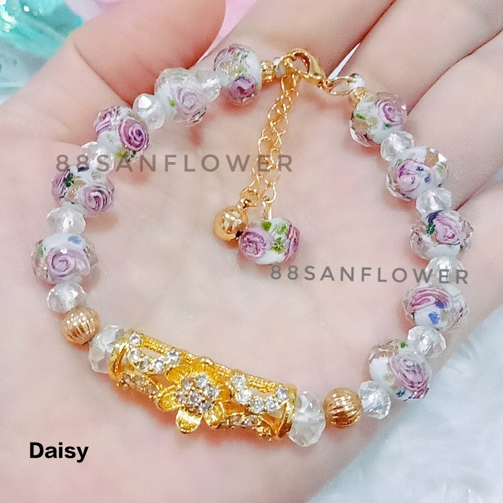 Jual Gelang Kristal Emboss Mawar - Liontin Pipa Emas | Shopee Indonesia