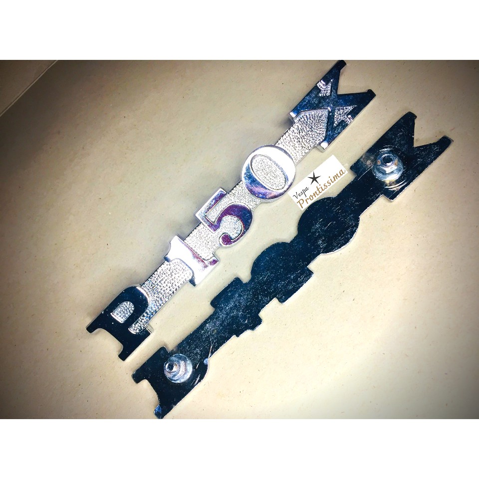 Jual Emblem / Logo Chrome Vespa PREMIUM "P150X" (Model MUR) | Shopee ...