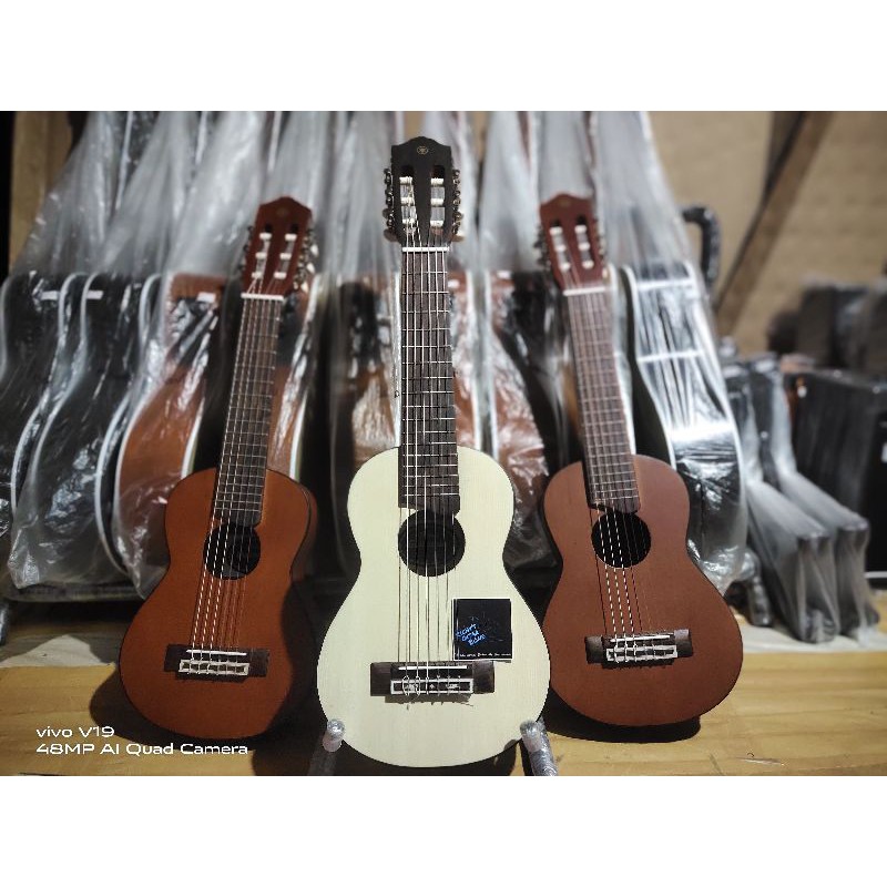 Jual Gitar Kecil Senar 6 ( Guitalele ) | Shopee Indonesia