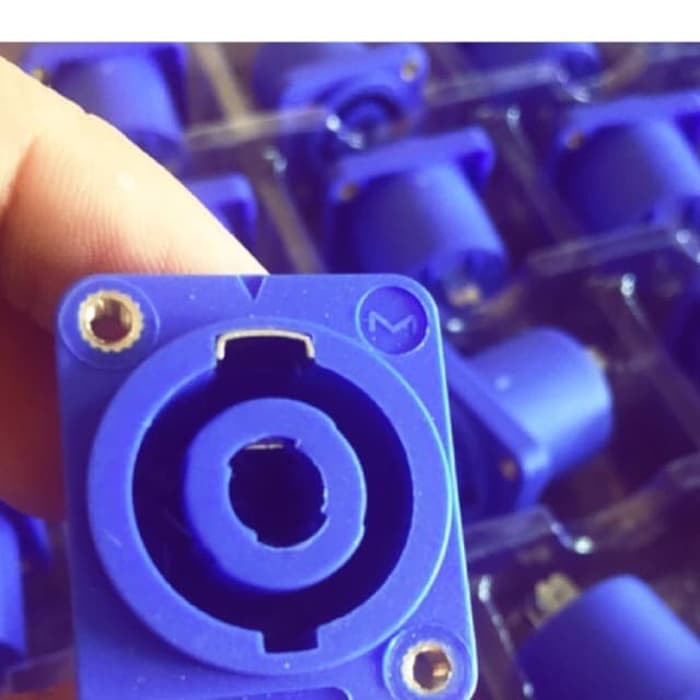 Jual Socket Spikon TUM biru Muda | Shopee Indonesia