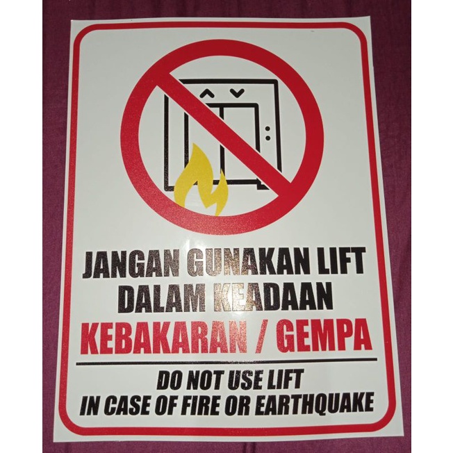 Jual STIKER Lift lif Jangan gunakan lift dalam keadaan kebakaran /gempa ...