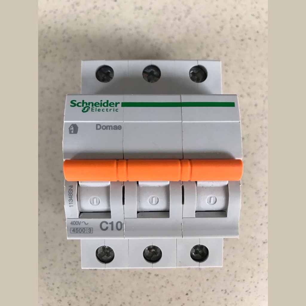Jual MCB Domae Schneider 3 phase 10A | Shopee Indonesia