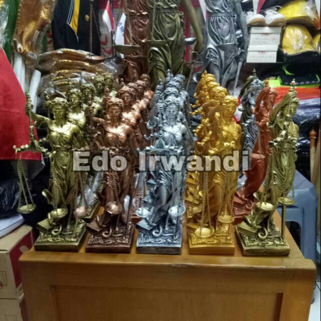 Jual Patung Dewi Keadilan Ukuran 30 cm Patung Dewi Themis - Lady of ...
