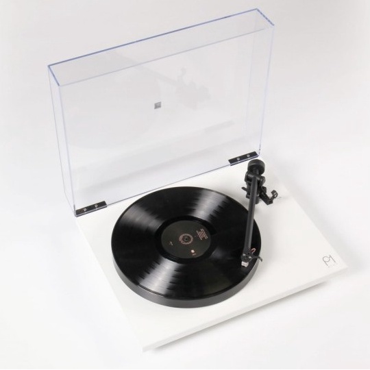 Jual Rega Planar 1 Plus Turntable vinyl player | Shopee Indonesia