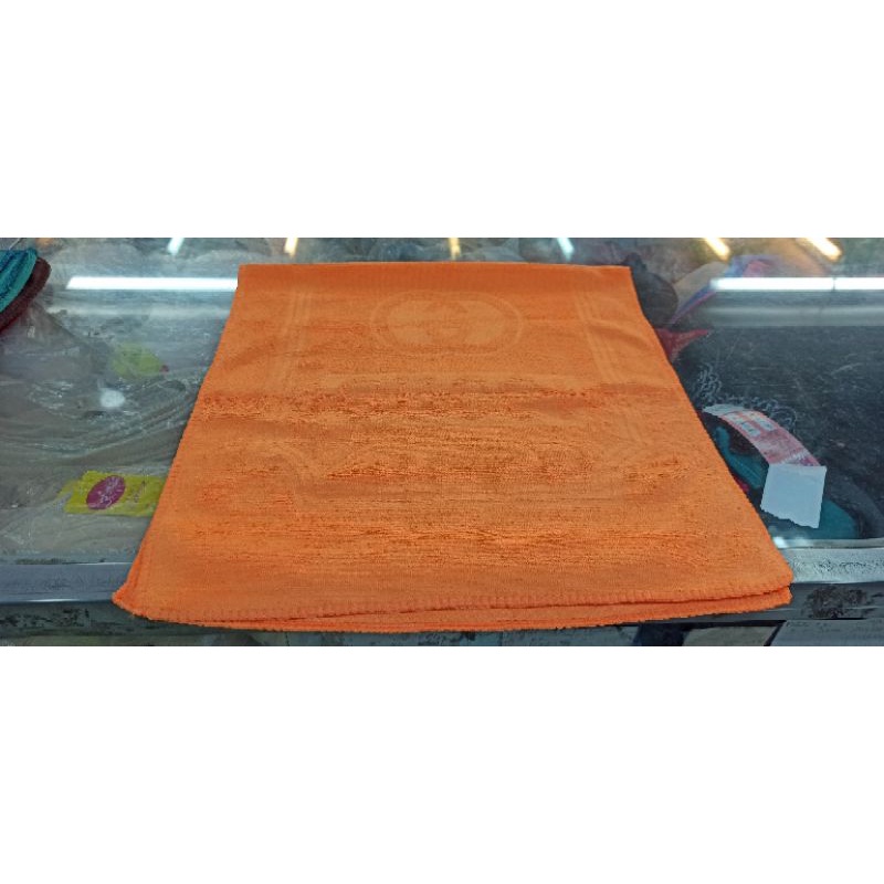 Jual Handuk Leher Lovely Microfiber Corak Gucci | Shopee Indonesia
