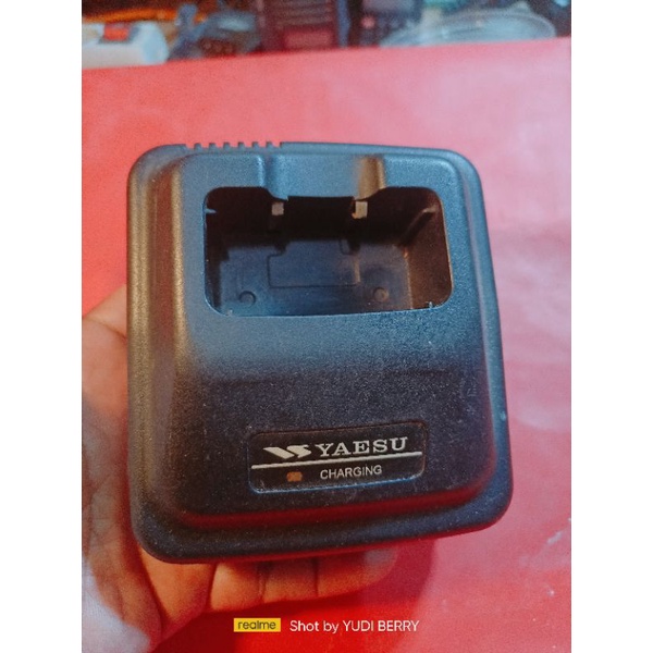 Jual Charger desktop ht yaesu Musen Nc-77ori made in japan normal Casan yaesu nc77 Bekas ...
