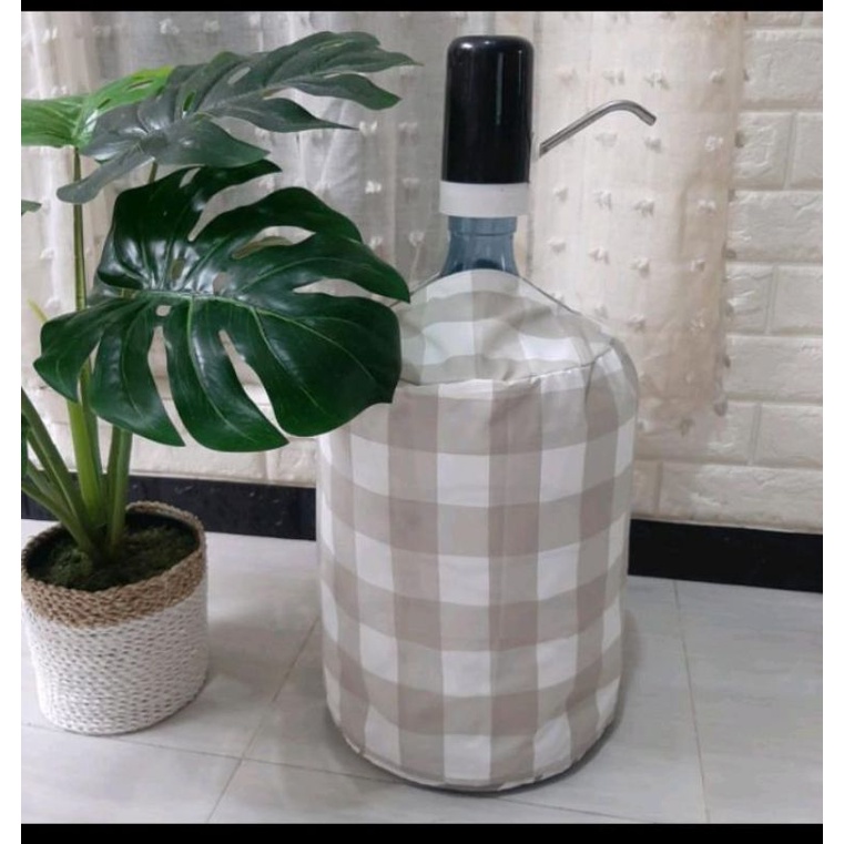 Jual SARUNG GALON DUDUK / DISPENSER 2in1(Tanpa lapis busa) | Shopee ...
