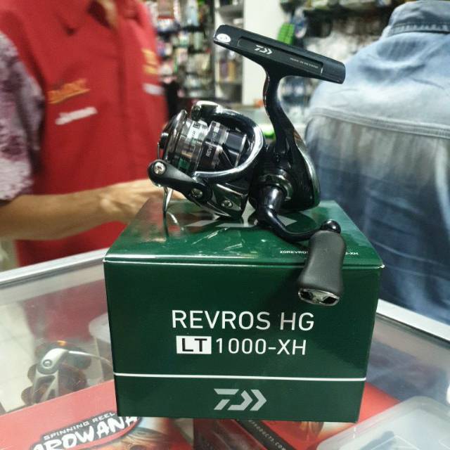 Jual Reel Daiwa Revros HG LT 1000-XH | Shopee Indonesia