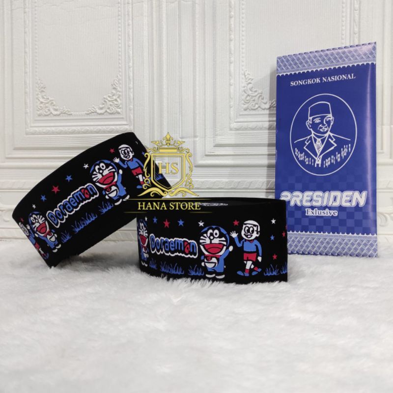 Jual Peci Songkok Kopiah Hitam Logo Doraemon Tinggi 9cm Bisa Bayar Di ...