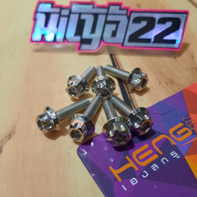 Jual probolt baut tutup tangki ninja 150 R RR stainless new model gear 2 kunci original heng ...