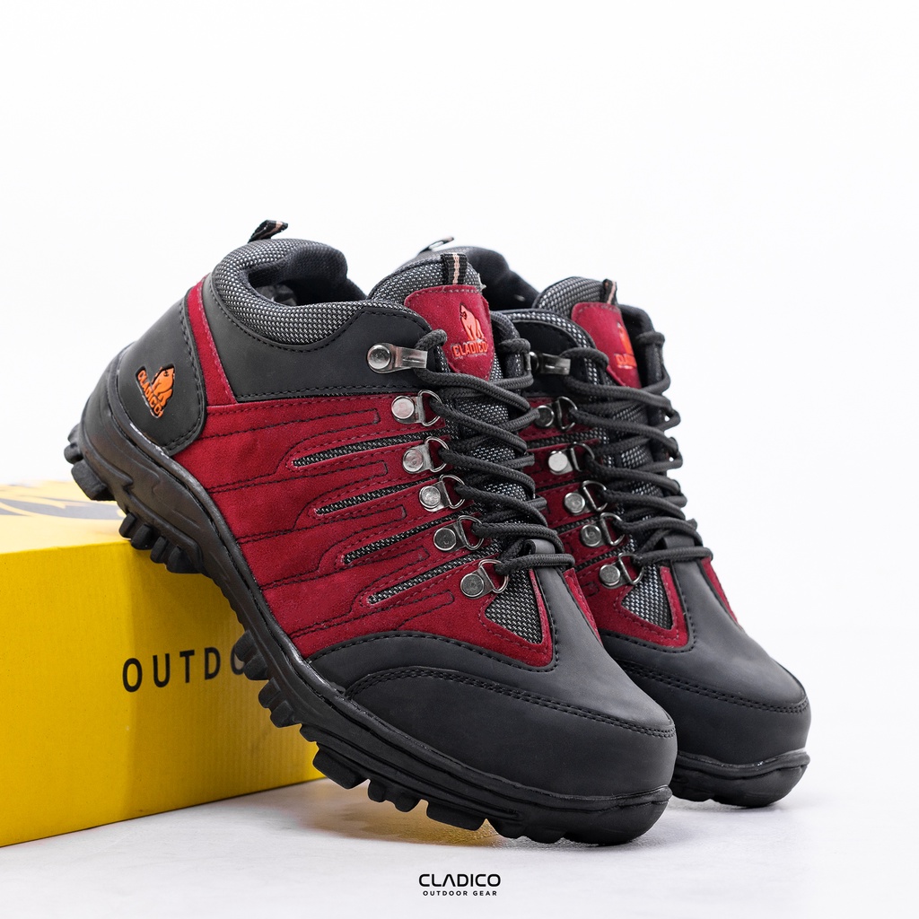 Jual Sepatu Safety Ujung Besi Keren Semi Boots Proyek Kerja Lapangan ...