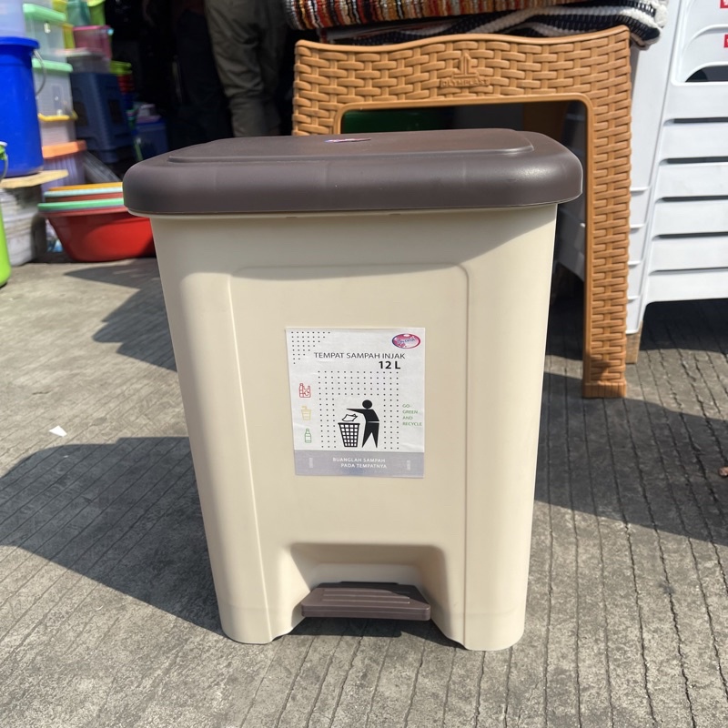 Jual TEMPAT SAMPAH INJAK SHINPO- UKURAN 10L-15L-20L-25 LITER | Shopee Indonesia