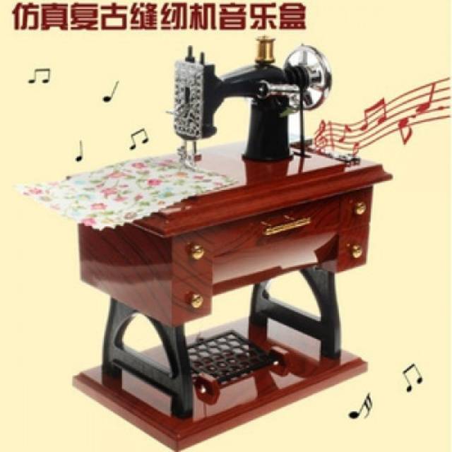 Jual Kotak musik mesin jahit miniatur paikeceng wedding dekorasi music ...