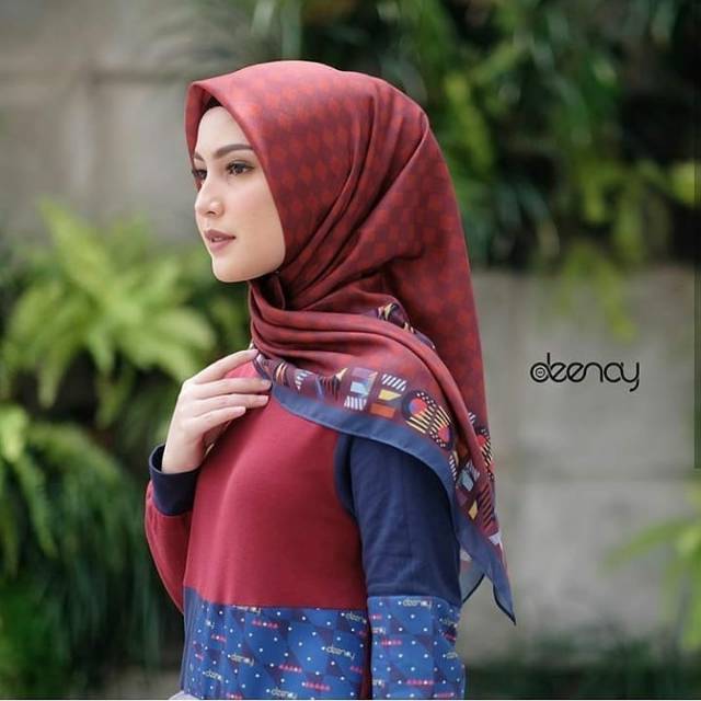 Jual TERBARU!!!Hijab Voal Motif Denay Zara Maroon || Denay KW Kerudung ...