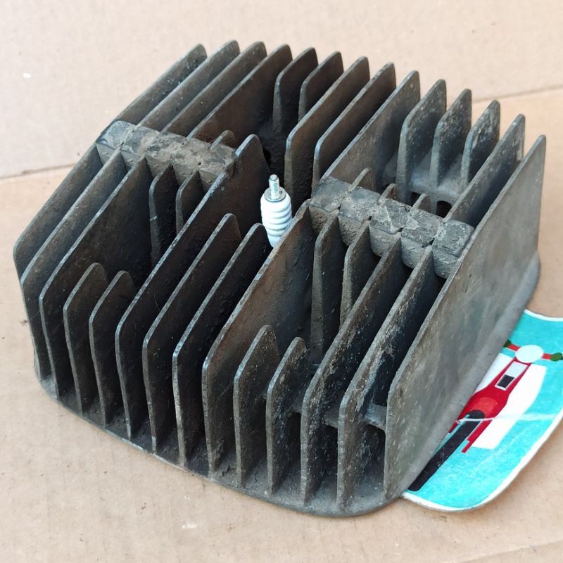 Jual silinder kop cylinder head Suzuki GP ori original second bekas ...
