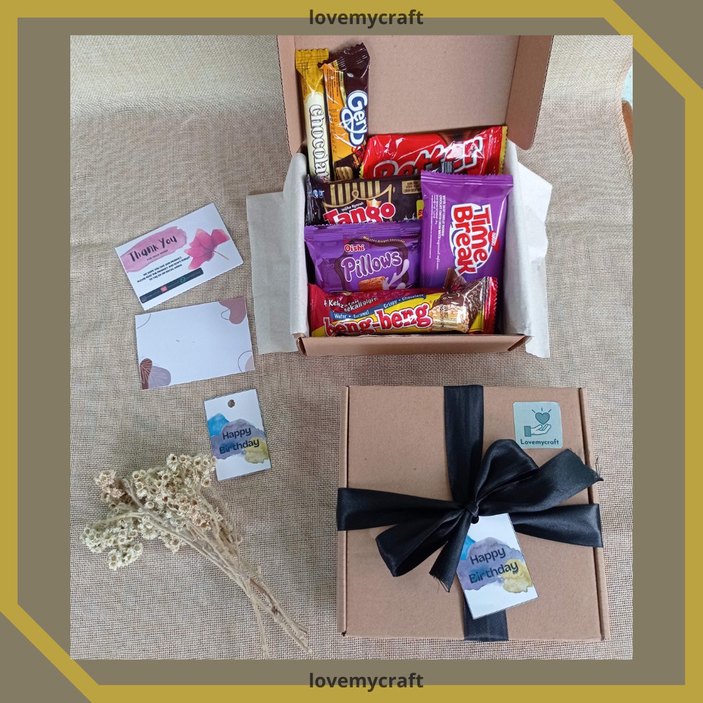 Jual Snack Box isi 7 pcs gift box hampers free request gretting card ...