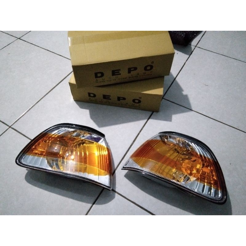 Jual Lampu sen kijang kapsul 2000-2004 model strip orange | Shopee ...