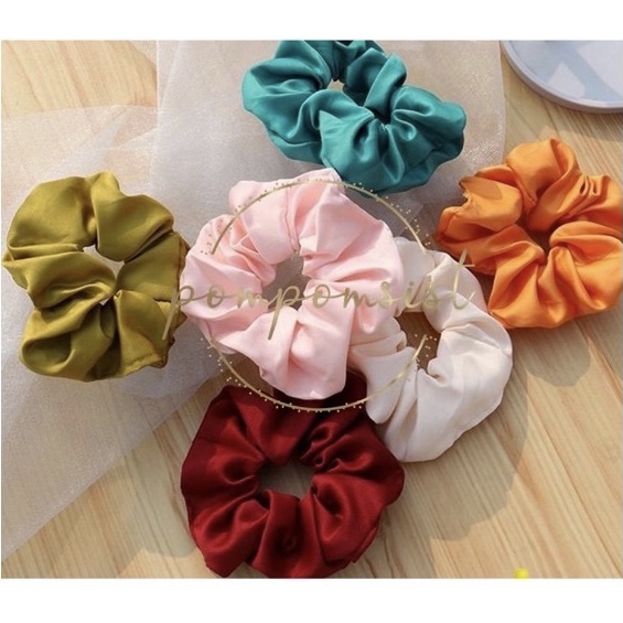 Jual SCRUNCHIE SATIN SILK JEPANG / IKAT RAMBUT WANITA / CEPOL JILBAB ...
