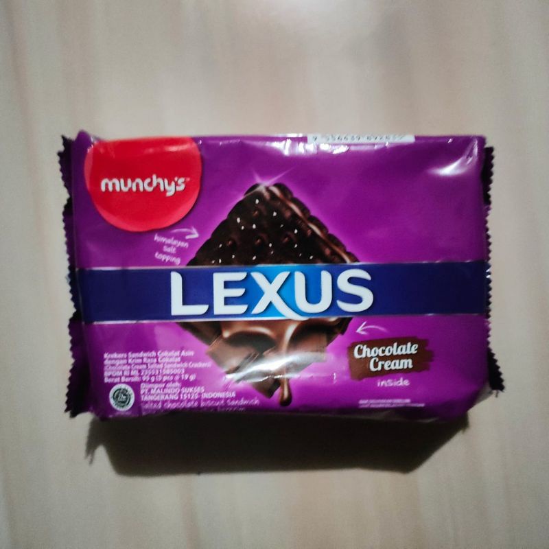 Jual Biscuits Lexus / Krekers Malaysia / Roti Lexus / Biskuit Lexus ...