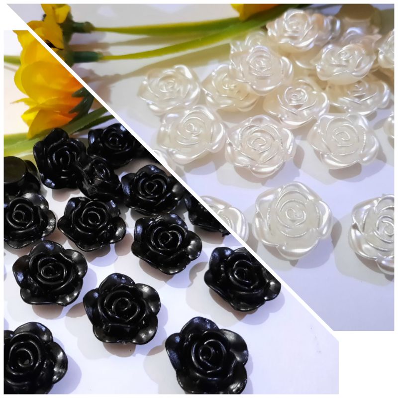 Jual Mawar resin 2cm hitam /putih (ada lubang) - 20 pcs | Shopee Indonesia