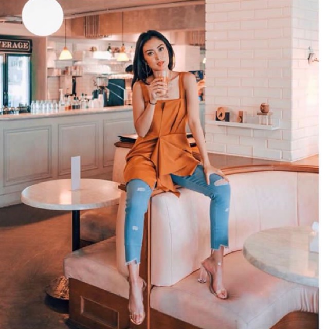 Jual [NEW] Hellolilo jegging warna light blue (dijual karena kebesaran) | Shopee Indonesia