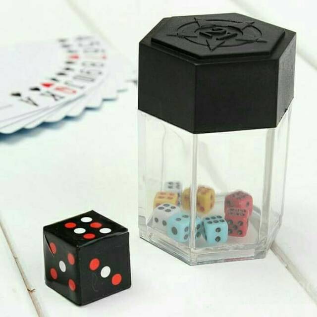 Jual Alat sulap exploding dice dadu ambyar | Shopee Indonesia