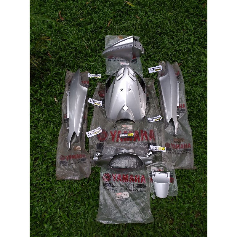 Jual cover body body set body cover mio sporty mio old mio lama silver ...