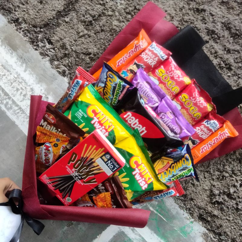 Jual BUCKET SNACK/hadiah wisuda/ulang tahun/sidang/snack termurah ... Jual BUCKET SNACK/hadiah wisuda/ulang tahun/sidang/snack termurah ...