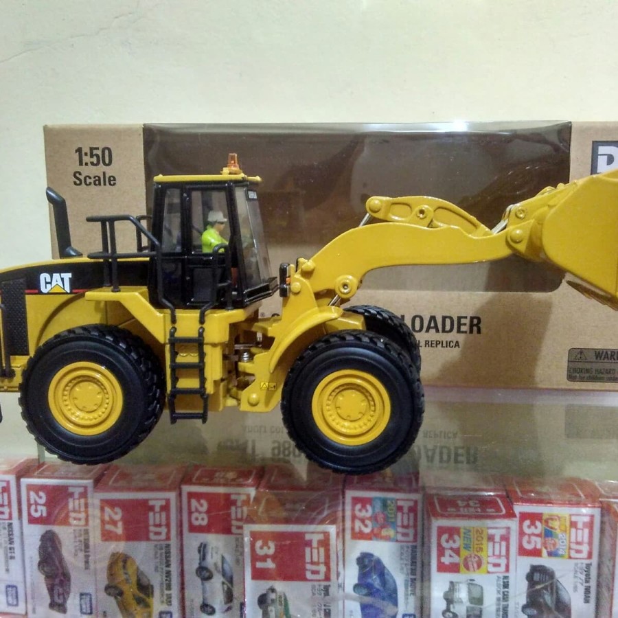 Jual miniatur alat berat Wheel Loader Cat 980G Diecast alat berat bahan ...