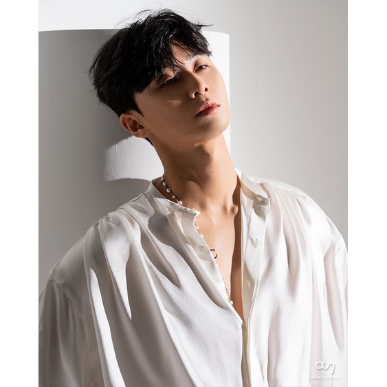 Jual POSTER PARK SEO JOON (BISA CUSTOM GAMBAR) | Shopee Indonesia