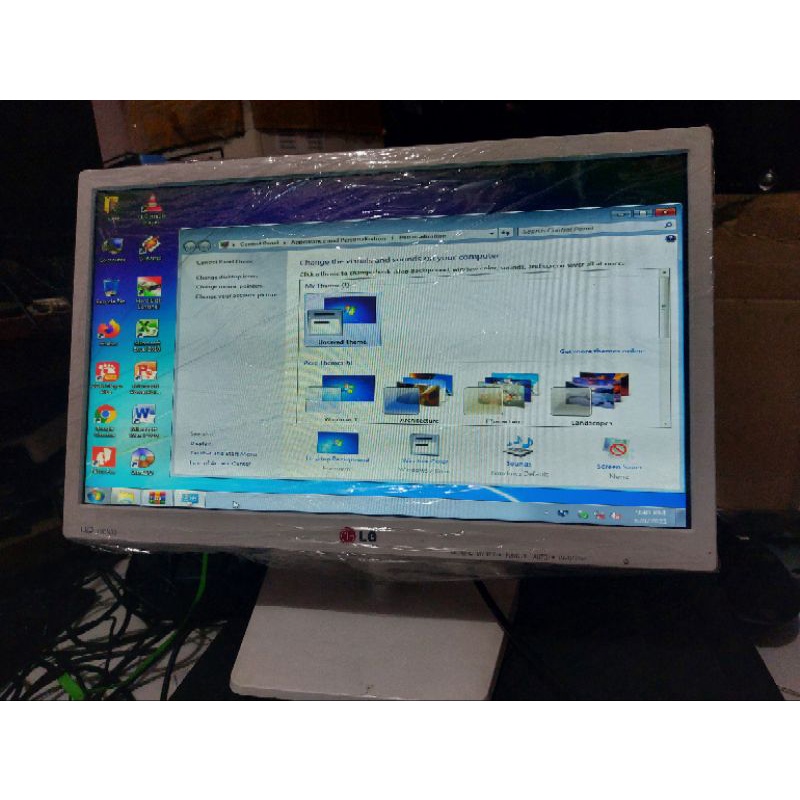 Jual layar monitor led LG 19 inch normal | Shopee Indonesia
