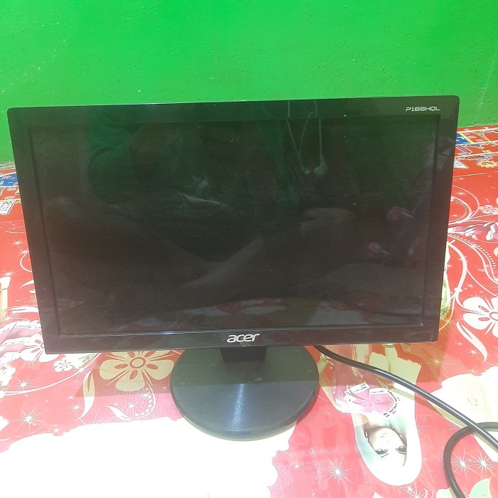 Jual LCD MONITOR ACER P166HQL 15inch mulus tinggal pakai | Shopee Indonesia