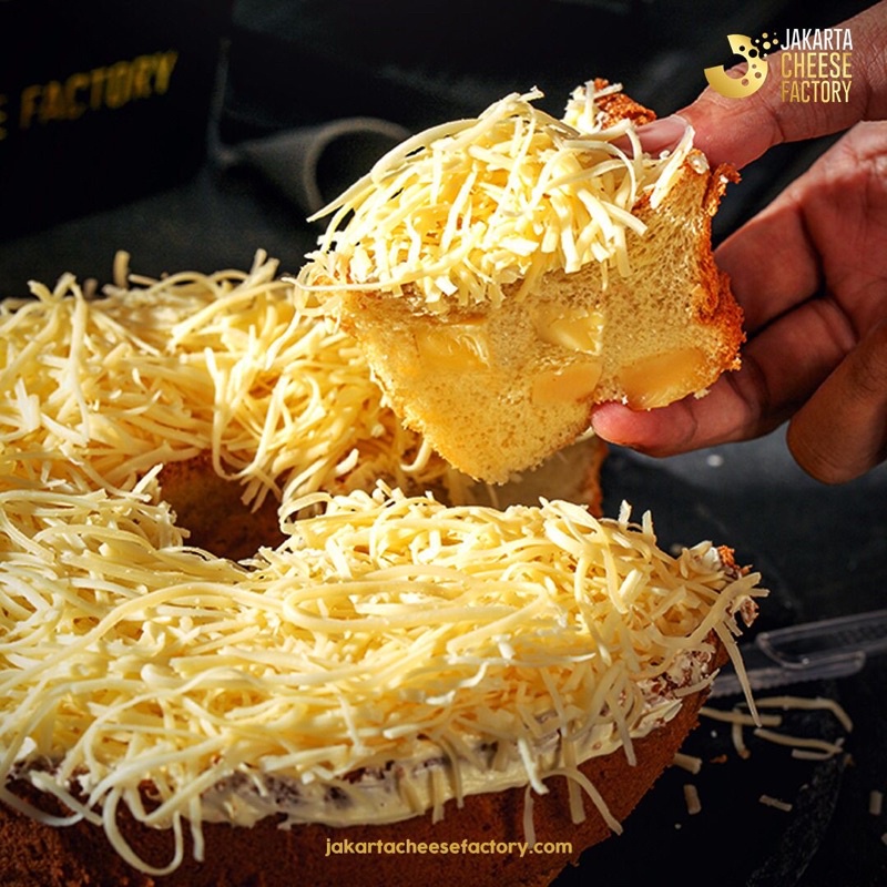 Jual Chiffon Triple Cheese Jakarta Cheese Factory | Shopee Indonesia