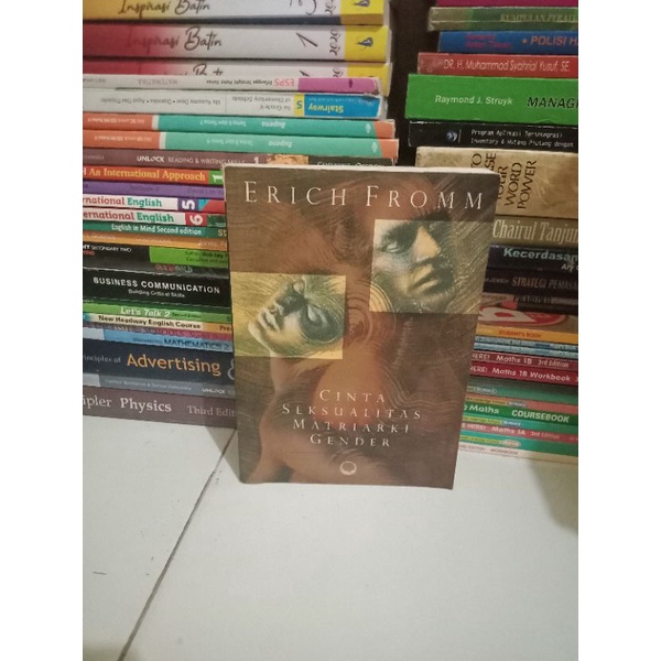 Jual BUKU ASLI CINTA SEKSUALITAS MATRIARKI GENDER ERICH FROM | Shopee ...